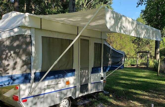DIY Camper Awning – Portable | So Easily Distracted